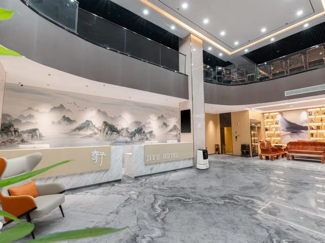 Jiyujiudian - Móng Cái