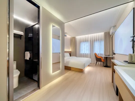 Hang D D East Railway Station Imax Cinema  Hotel - Hangzhou