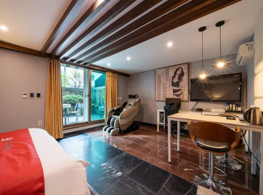 Bucheon R Hotel - Bucheon-si