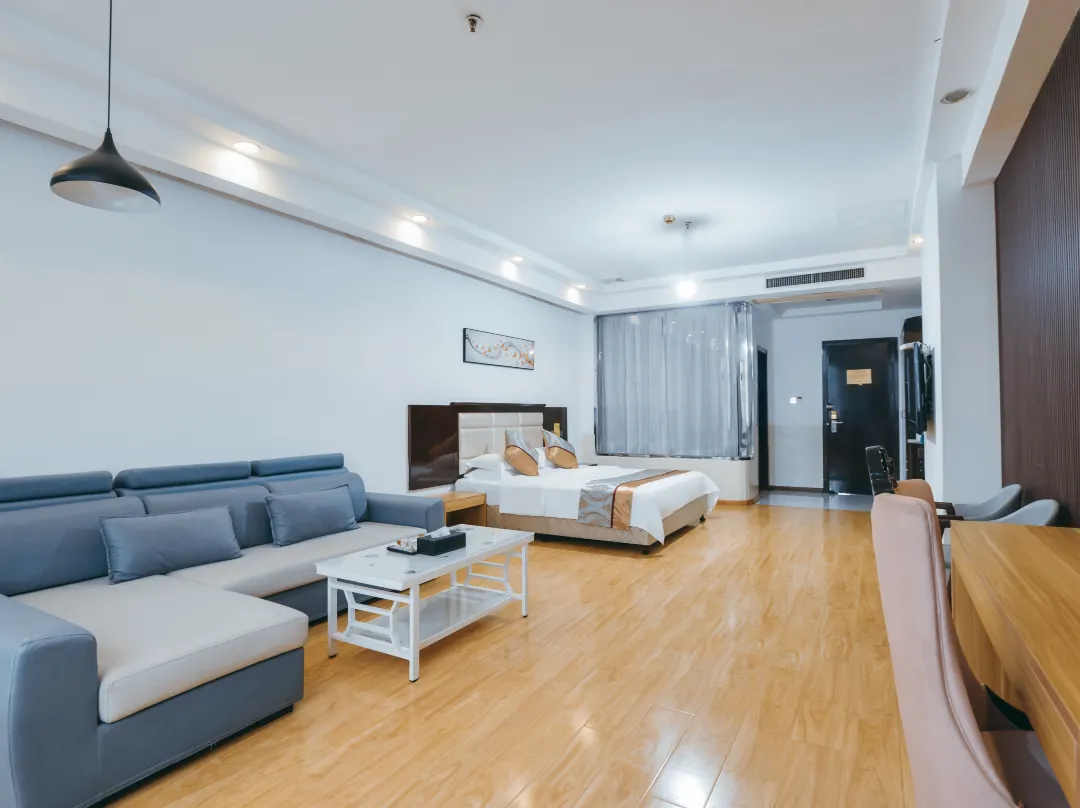 Zhongyi Light Luxury Cloud Hotel - Anqing