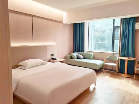 Pai Hotel - Hezhou