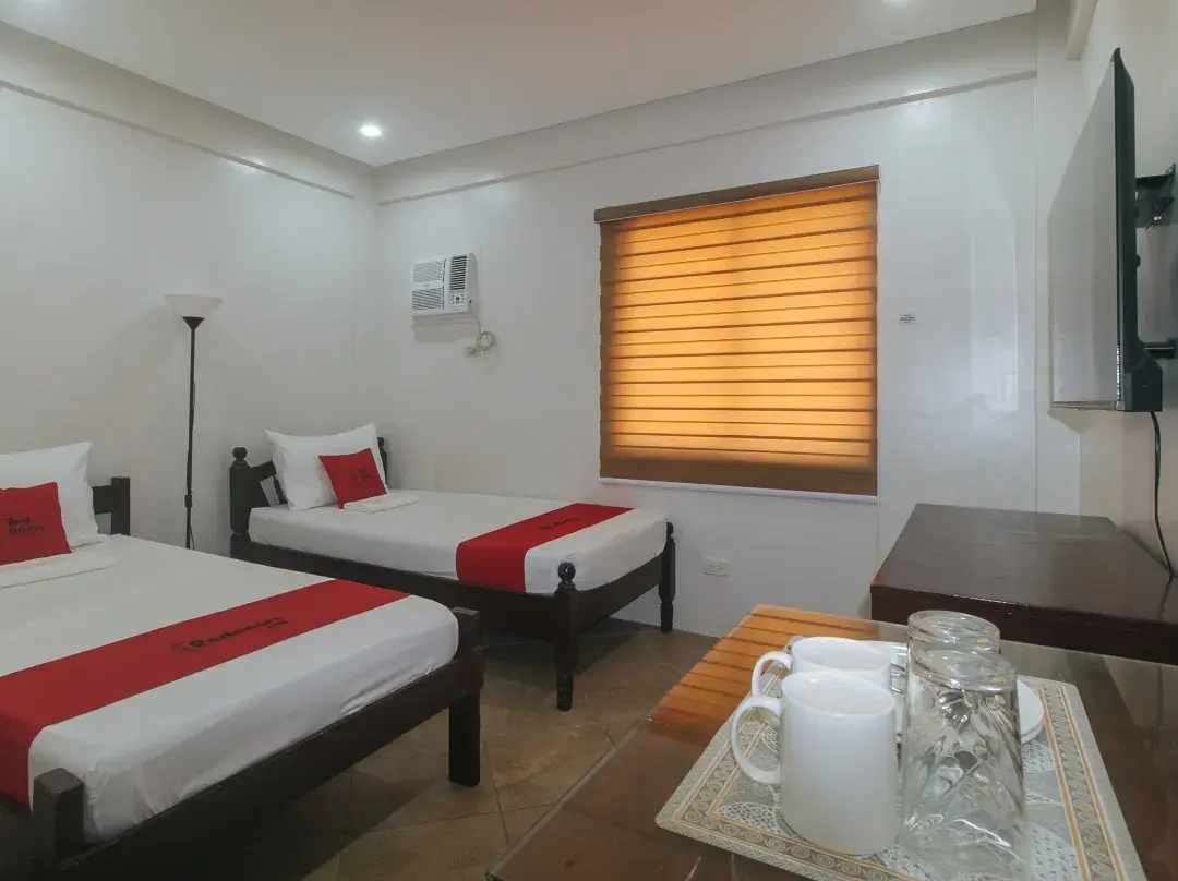 Reddoorz @ Davids Travellers Inn Cavite - General Trias