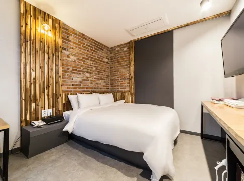 Chuncheon Hotel 121 - Chuncheon