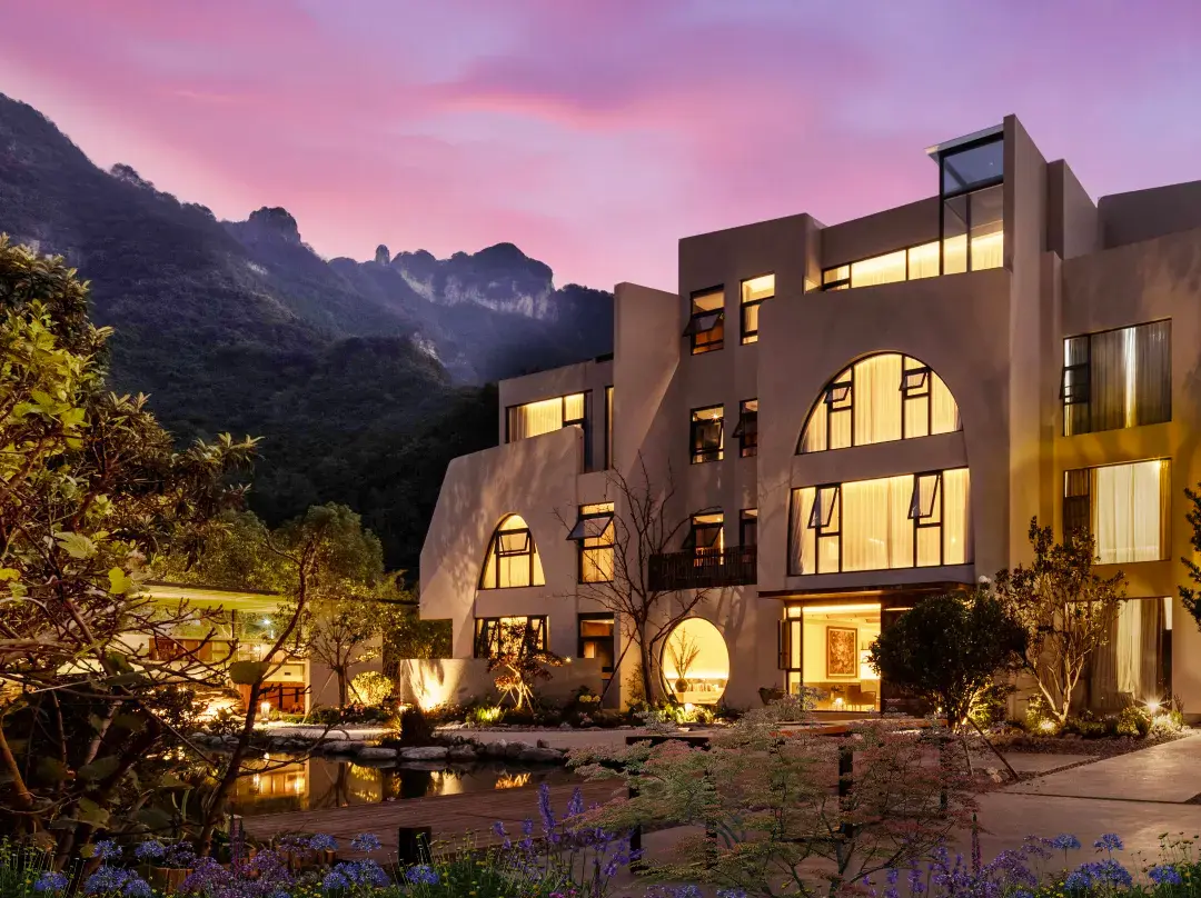 Wuyun Mountain View Designer Hotel  Closest To Tianmen & Fox Fairy Show - Zhangjiajie