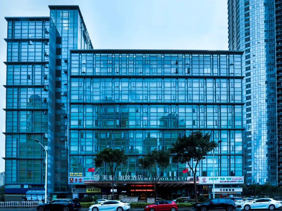 Mehood Lestie - Fuzhou