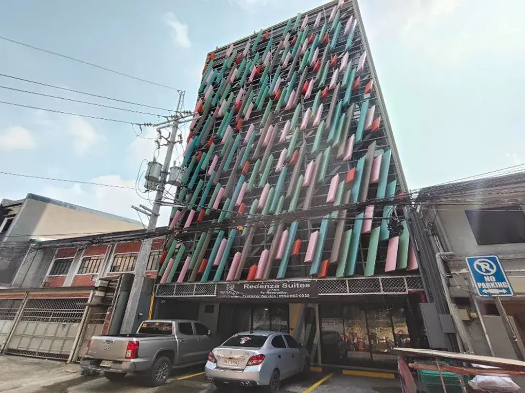 Redenza Suites - Manila