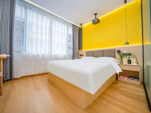 Wanju Hotel - Kunming