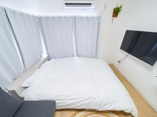 Under The Moon 3 Minutes From Shin-okubo Station - 