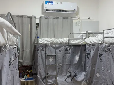 Happy Camel Hostel - Dubaï