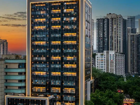 Howard Johnson Life Jiefangbei Chongqing - Chongqing