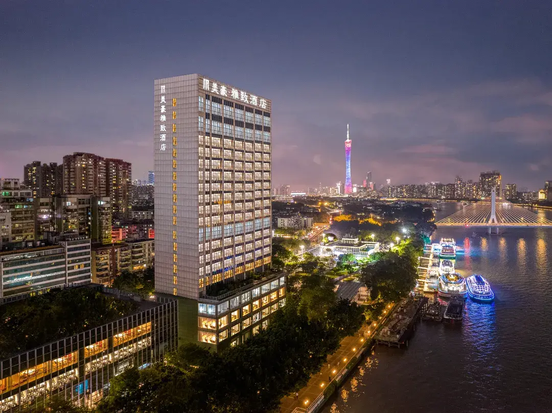Elegant Hotel (The Pearl River Night Tour In Ersha Island, Guangzhou） - Canton (Guangzhou)