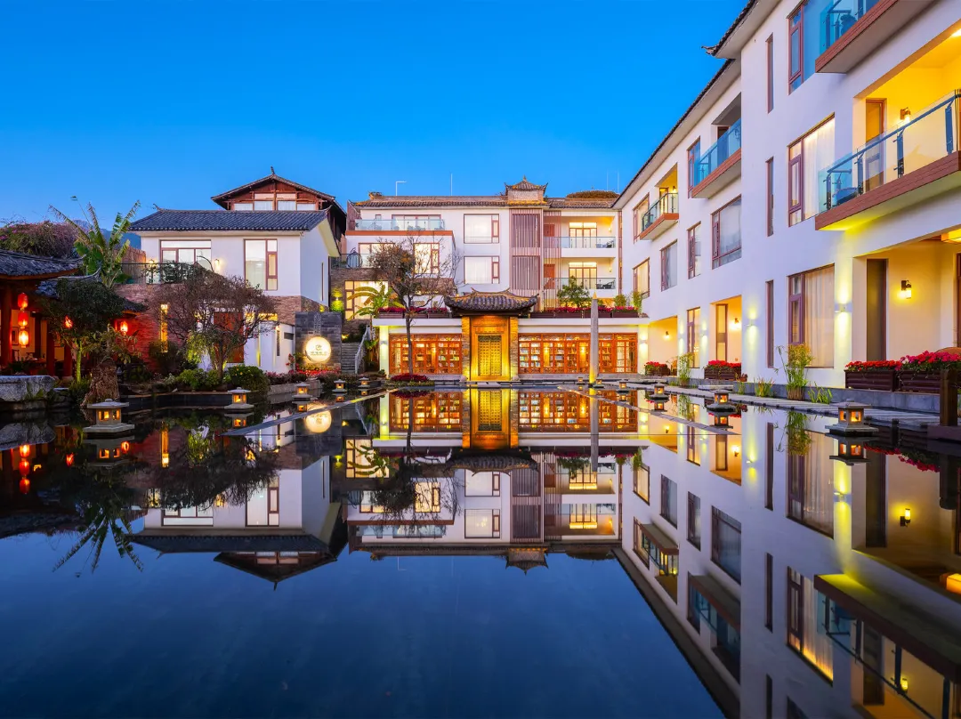 Dali Ancient City Bo Xinyunshe Mca - Dali