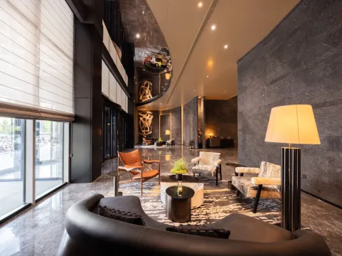 Yunyizizai Hotel - Tongliao