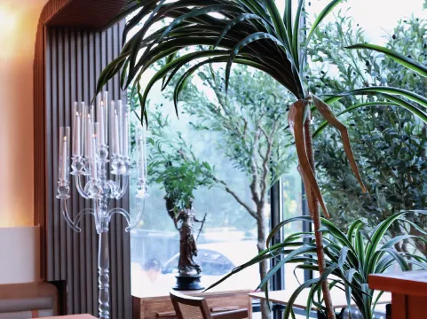Yilan Garden Hotel - Karamay