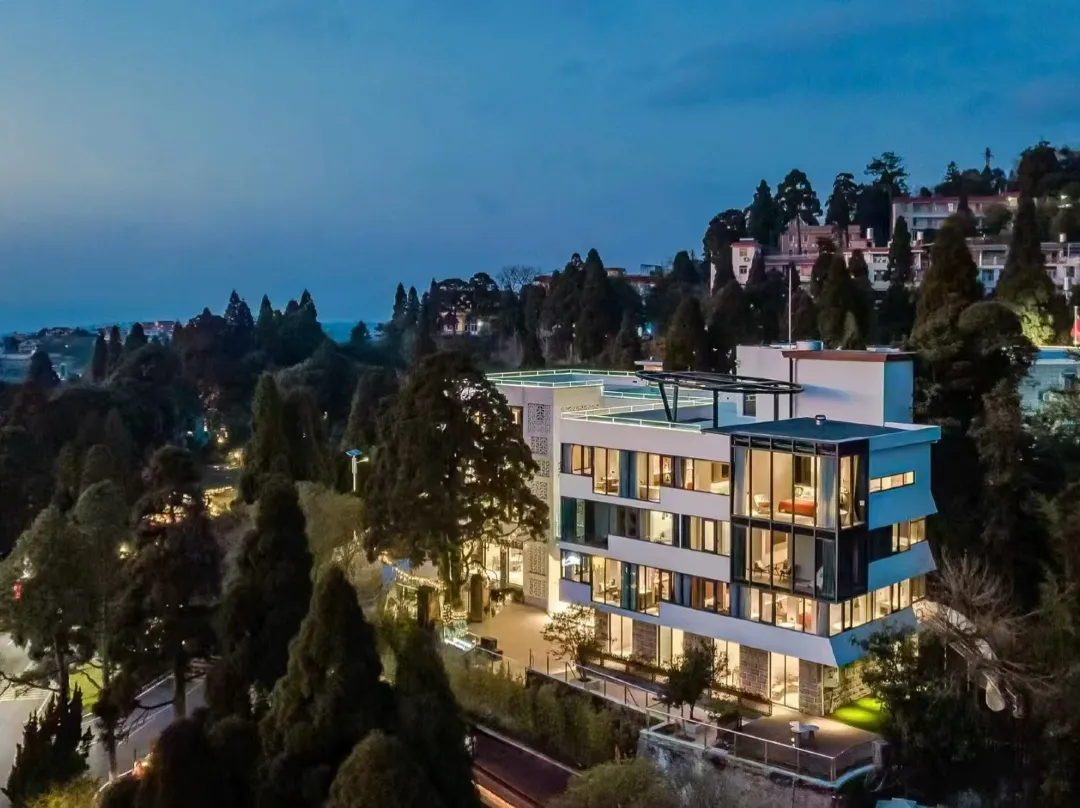 Yijingshanju Light Luxury Resort Hotel - Fuzhou