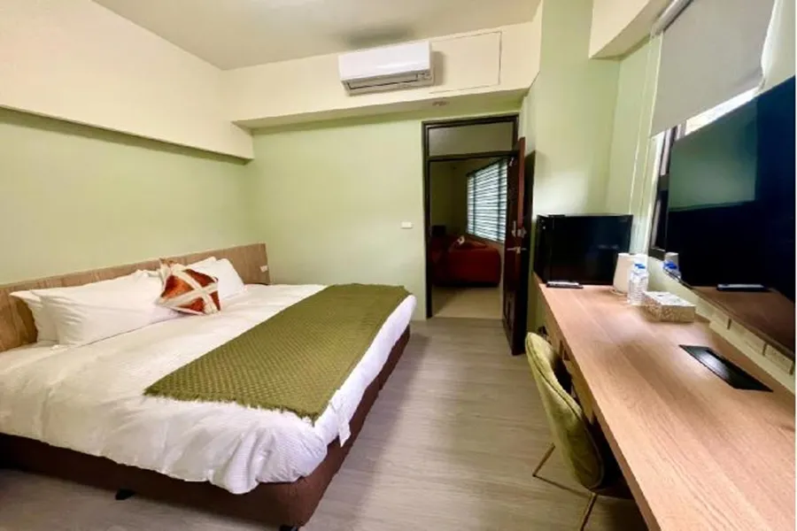 Meet Corner - Puli Township