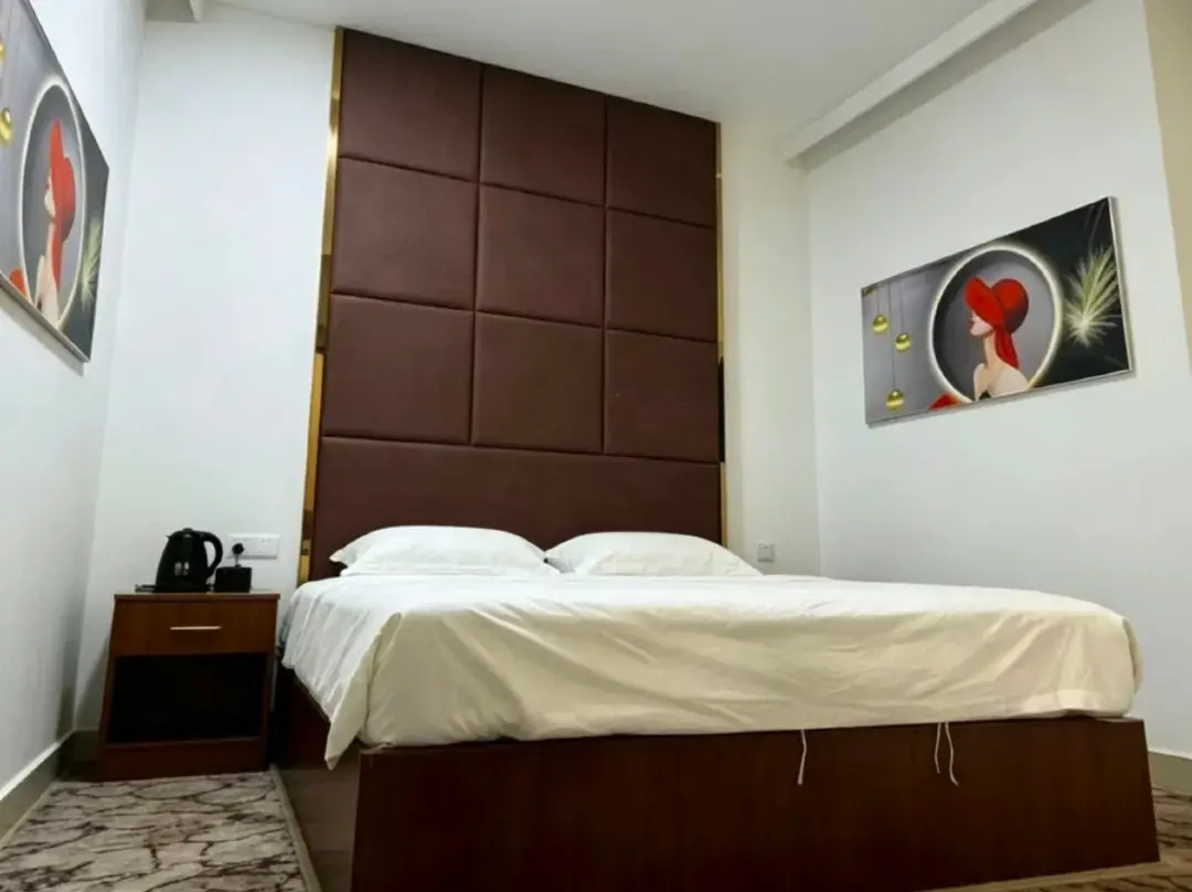 Sijixinghe Hotel - Dushanbe