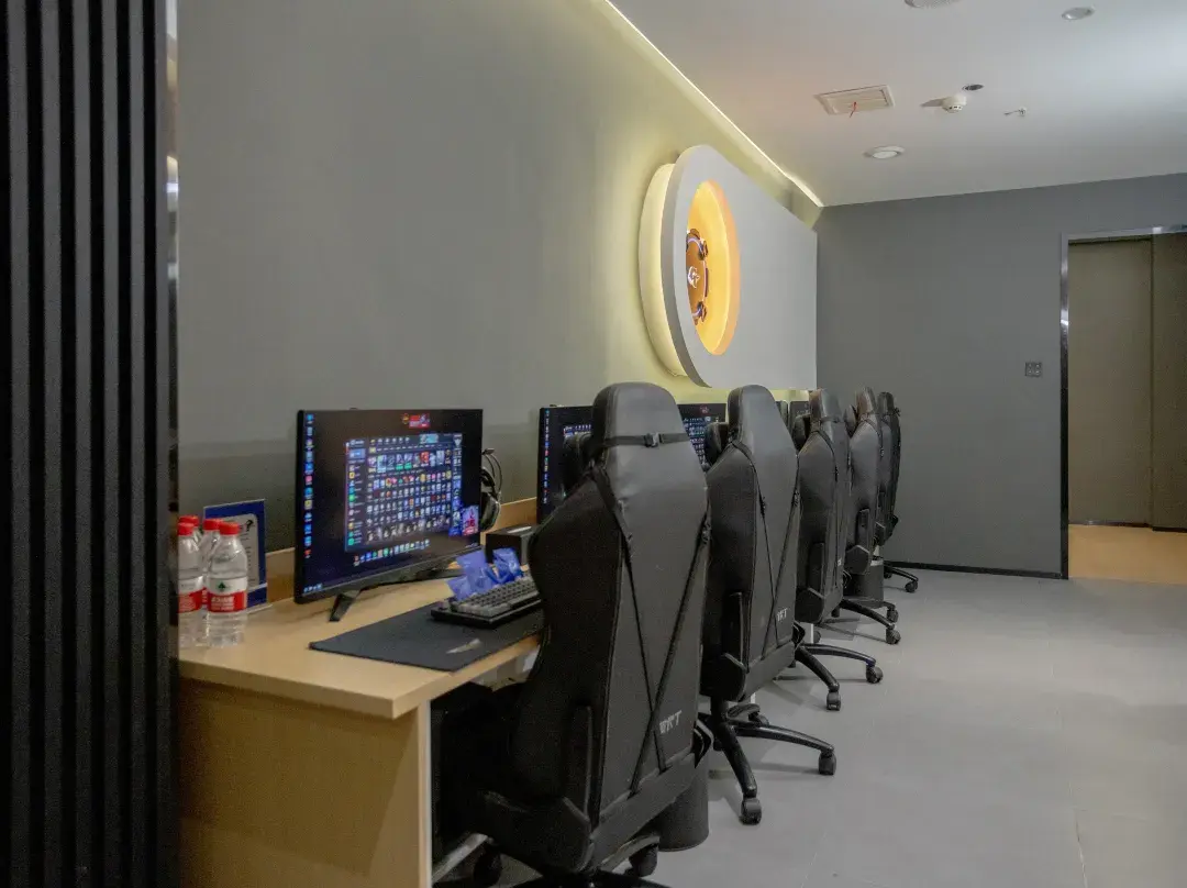 Wenzheng E-sports X Light Luxury Hotel - Nankin