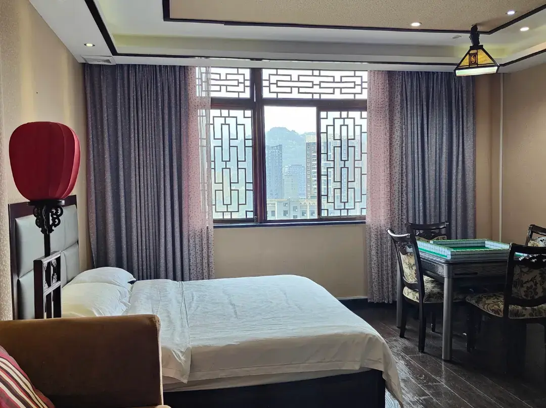 Yunxi Yard Hotel - Tongren