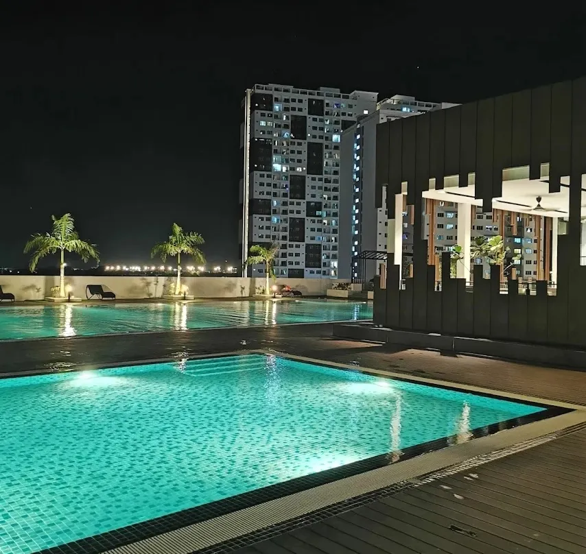 Royal Comfort Suite Meritus - Seberang Perai