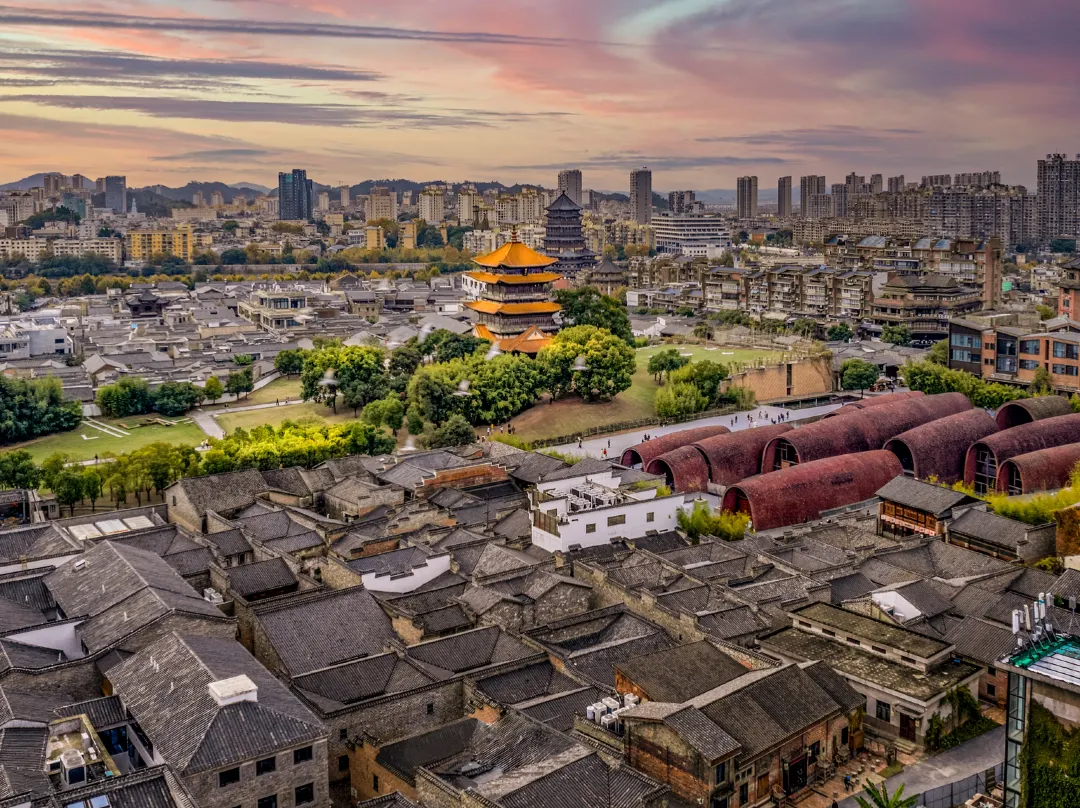 Taoyi Longzhu Hotel - Jingdezhen