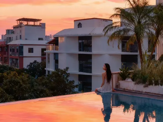 Liberty Hotel At Kunming Railway Station North Square & Huancheng South Rd Metro Station - Kunming