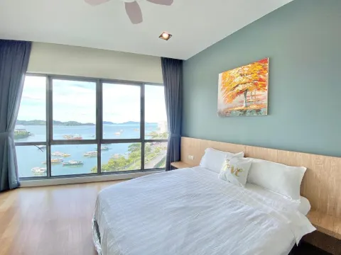 Imago Seaview Waterfront 3 Bedrooms Chic Suite - Kota Kinabalu