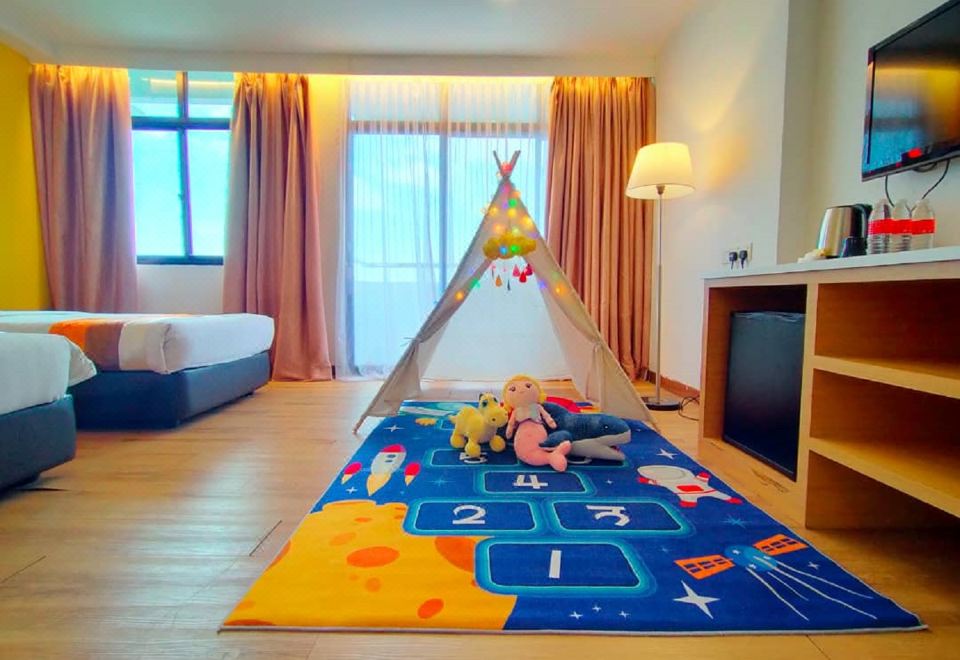 Hotel Sentral Seaview @ Beachfront,Tanjung Bungah - Updated 2024 ...