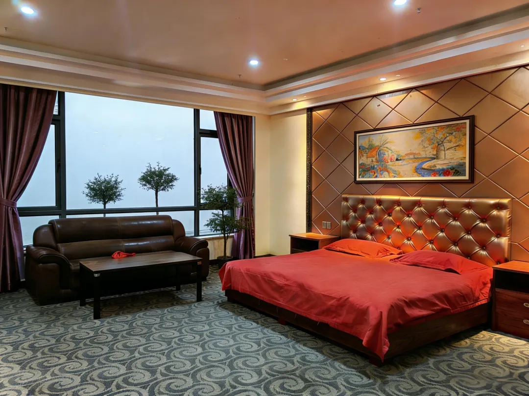 Shengyunxuan Hotel - Karamay