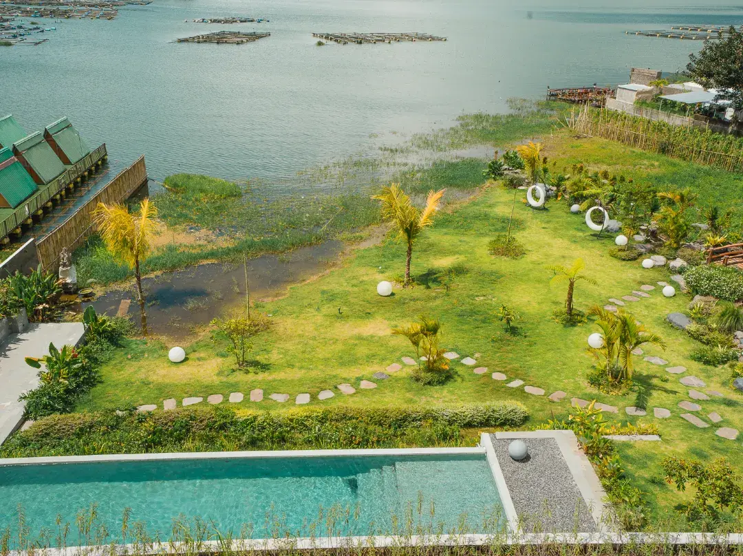 Tribhuwana Padma Lake Resort - Kintamani