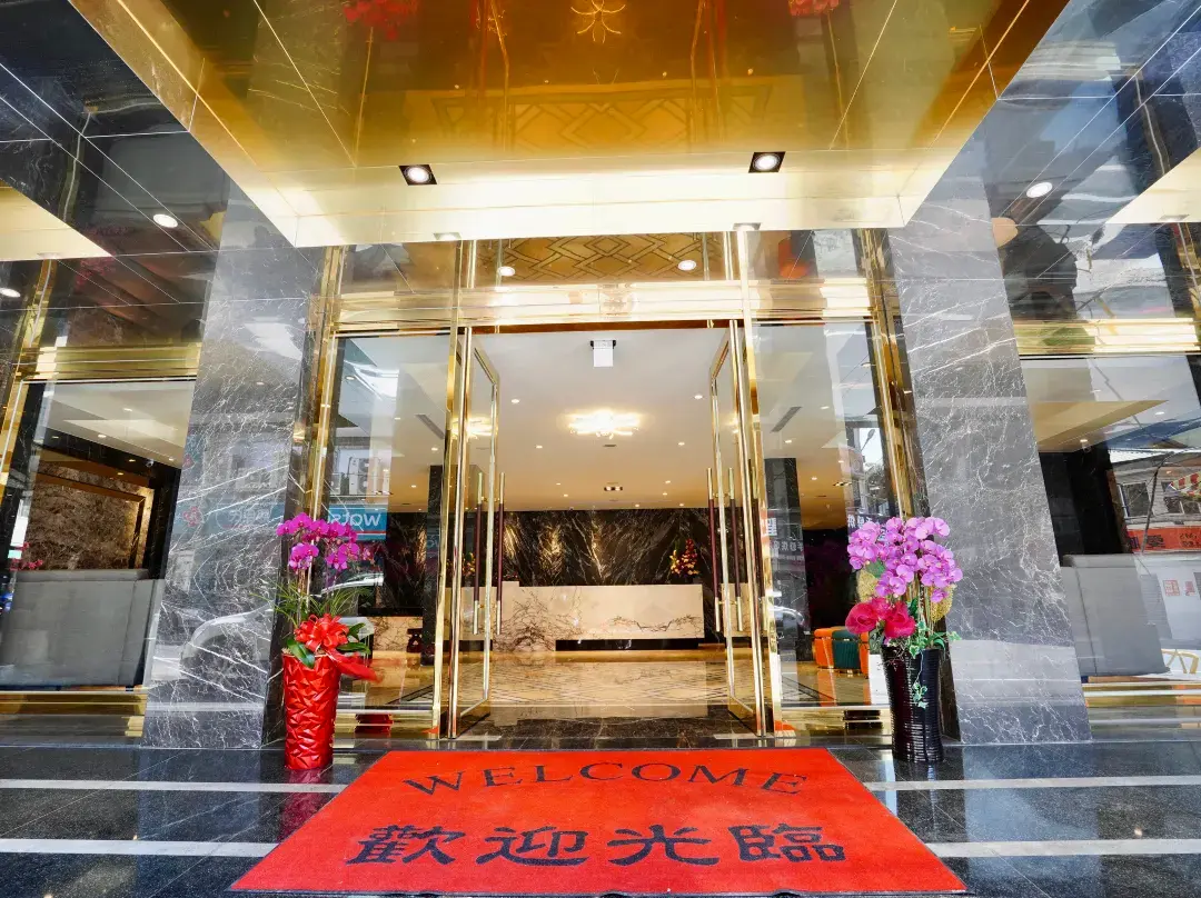 Dragon River Hotel - Zhushan Township