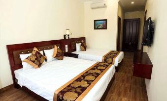 Ha Long Lotus Hotel, Hong Gai: 2026 Deals | Trip.com