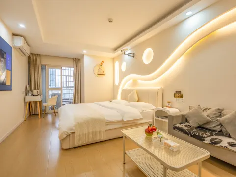 Youjian Homestay (Chunxi Road Taikoo Li - Chengdu