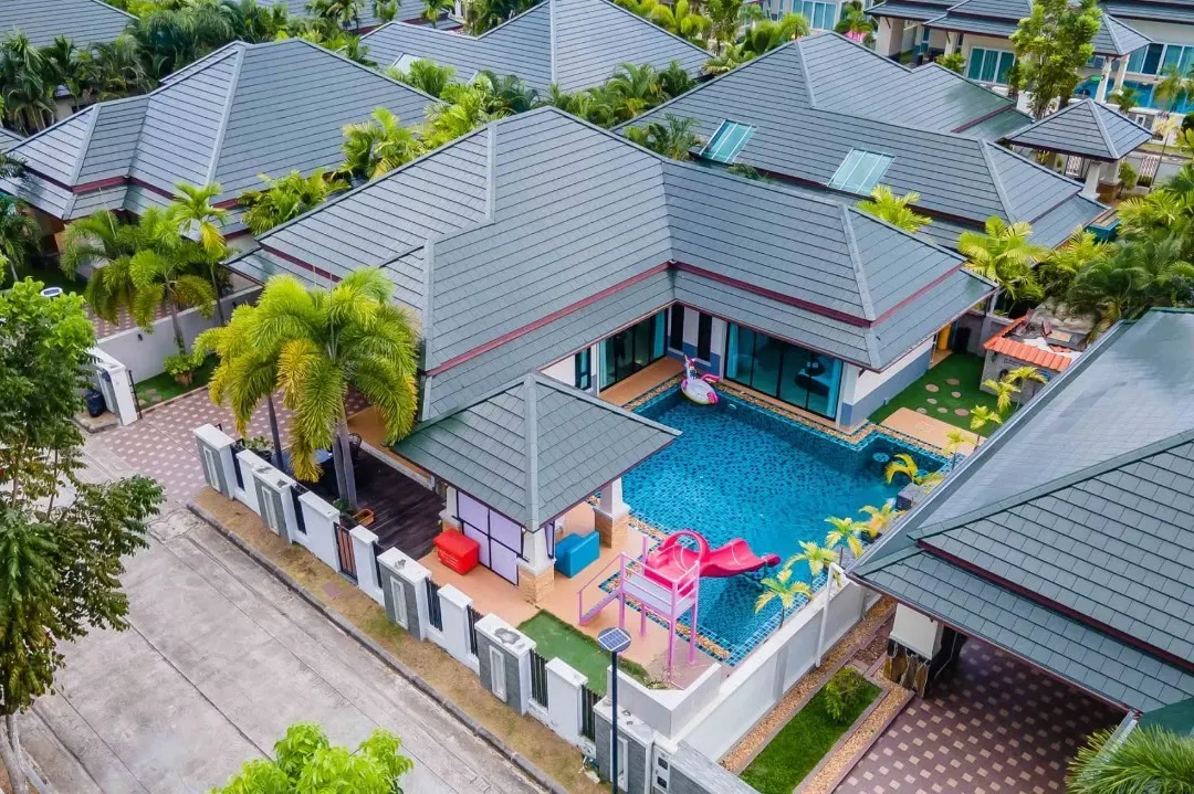 Barbie Pool Villa - Pattaya