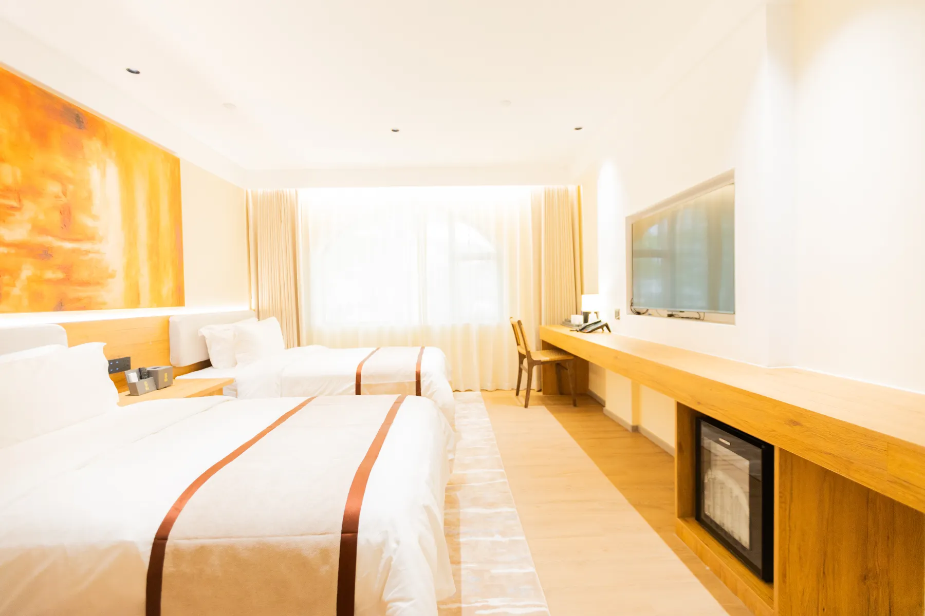 شاهد 76 صورة لفندق Lishe Lakeview Hotel (Southern Theater Command ...