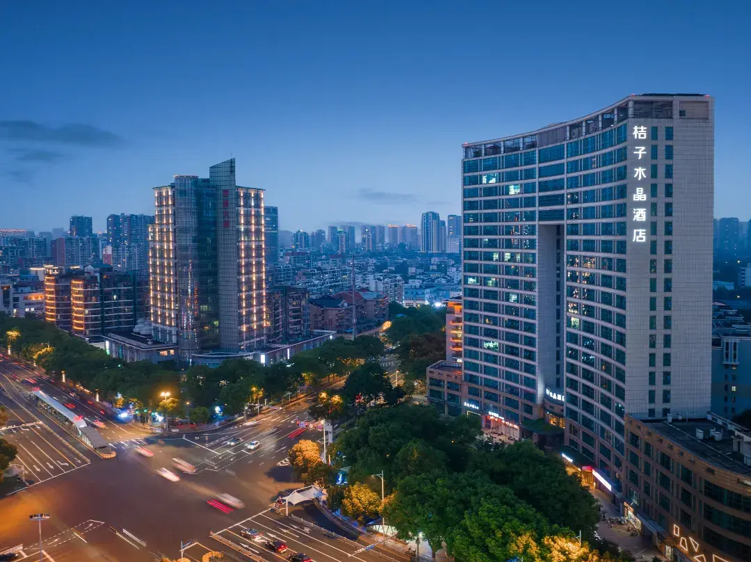 Changzhou Xinbei Wanda Olympic Sports Center Orange Crystal - Changzhou