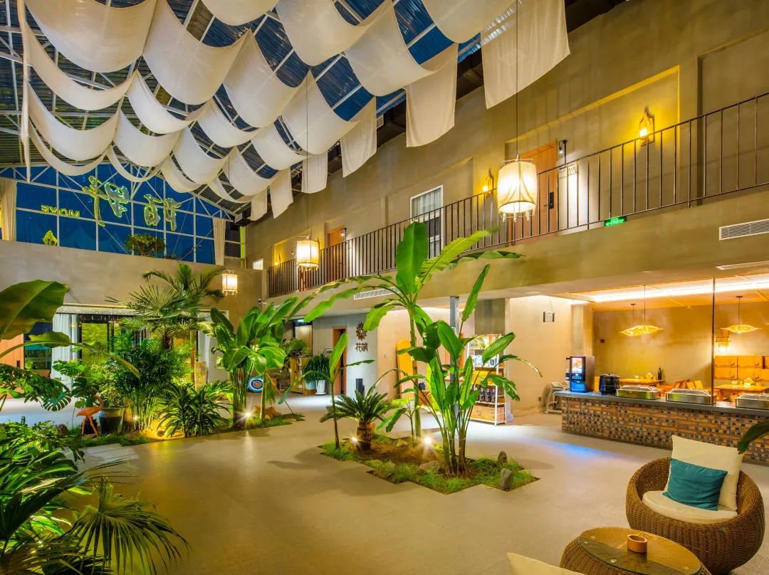 Floral Hotel·moye Moonlight Hot Spring Hotel - Xinzhou