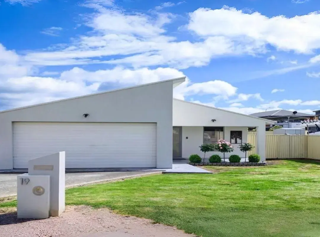 Penguin Retreat - Ulverstone