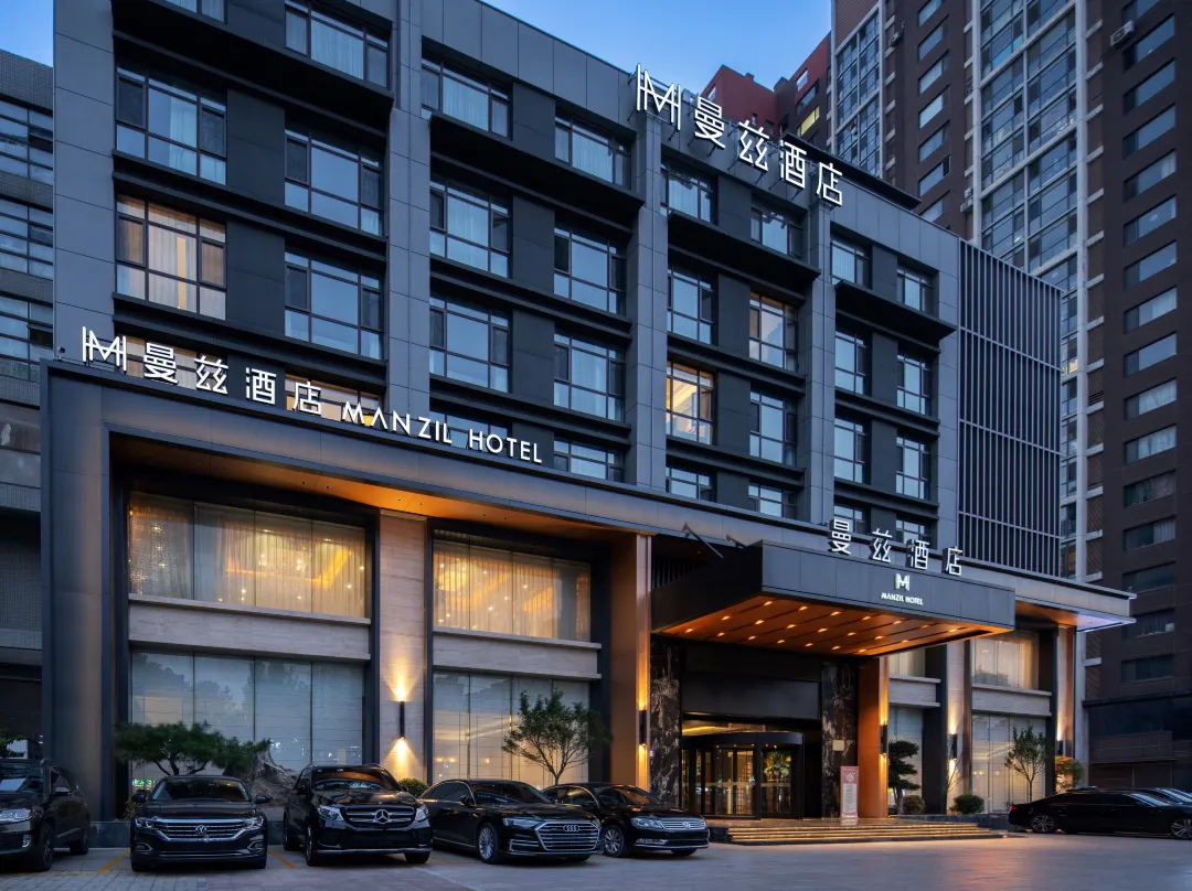 Manzil Hotel - 지난 시