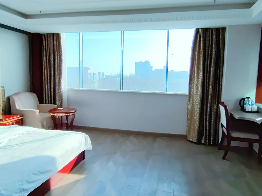 Klamar Law Rode Hotel - Karamay