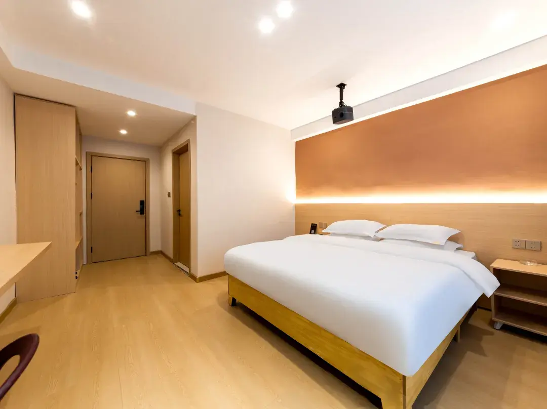 Zhongzhou Qianhe Hotel - Zhengzhou