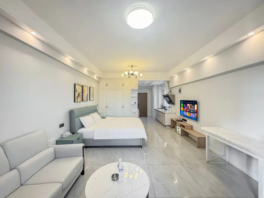 Jinyue Movie Hotel - Luoyang