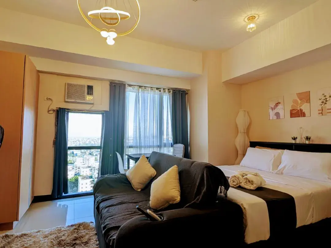 J&m Cozy Retreat Viceroy Tower 4 - 20th Floor - Makati