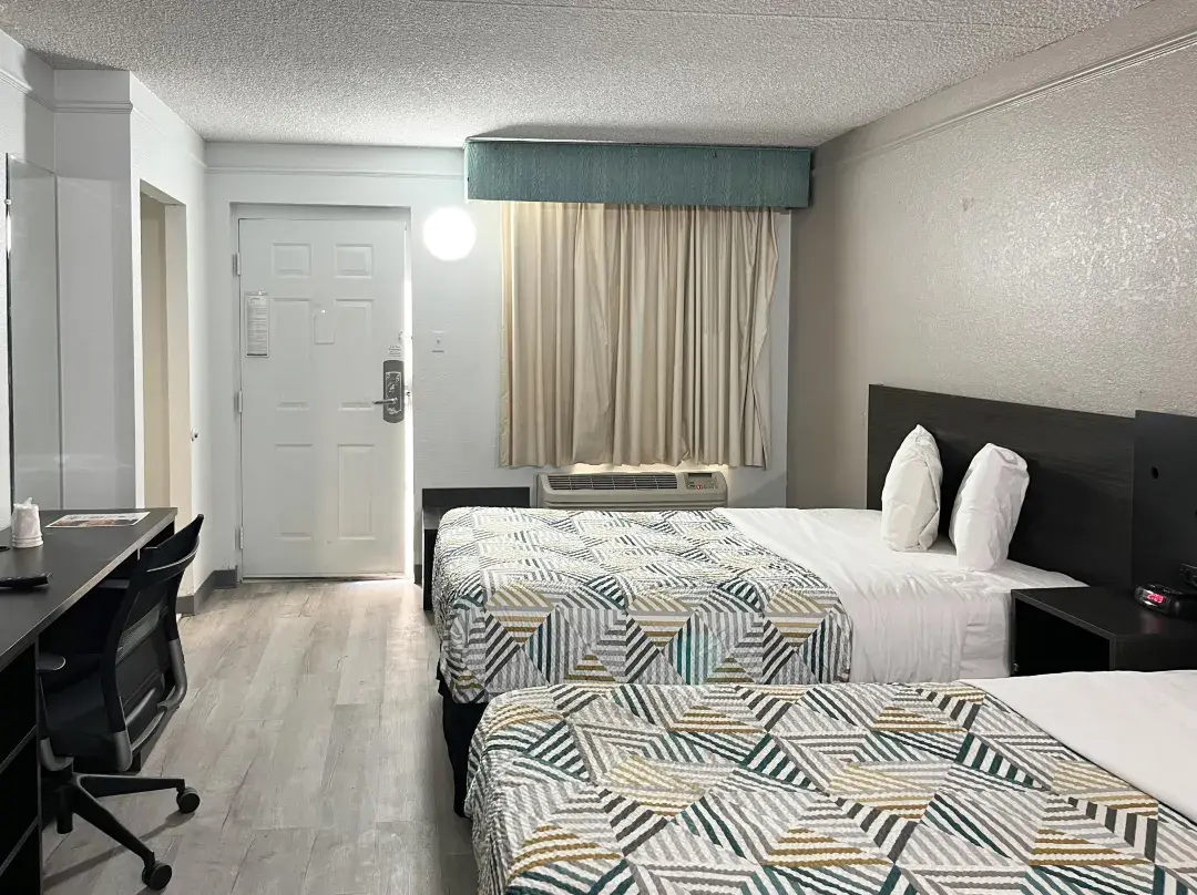 Studio 6 Suites Buena Park, Ca – Anahiem/near Maingate Knotts - Stanton, CA