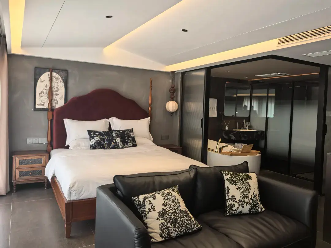 Kunming · Yunshan Pavilion · A Modern Aesthetic Luxury Artistic Homestay - Kunming