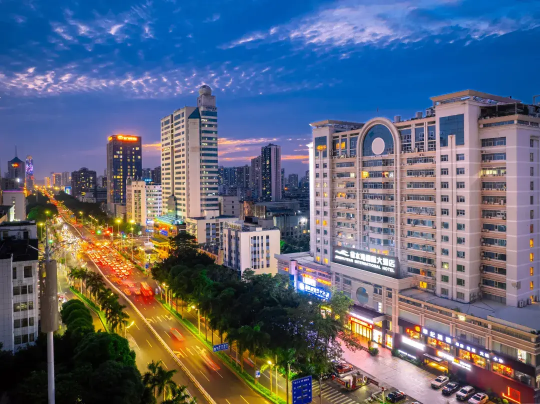 Nanning Jinshuiwan International Hotel - Nanning