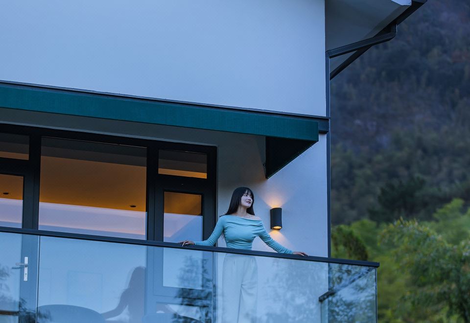Anji Jing · Jingyun Deep Valley Starry Sky Beauty Mansion(安吉JING ...