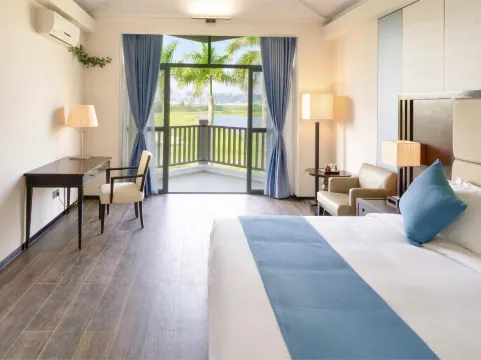 Zhuhai Jinwan Golf Hotel ) - Zhuhai