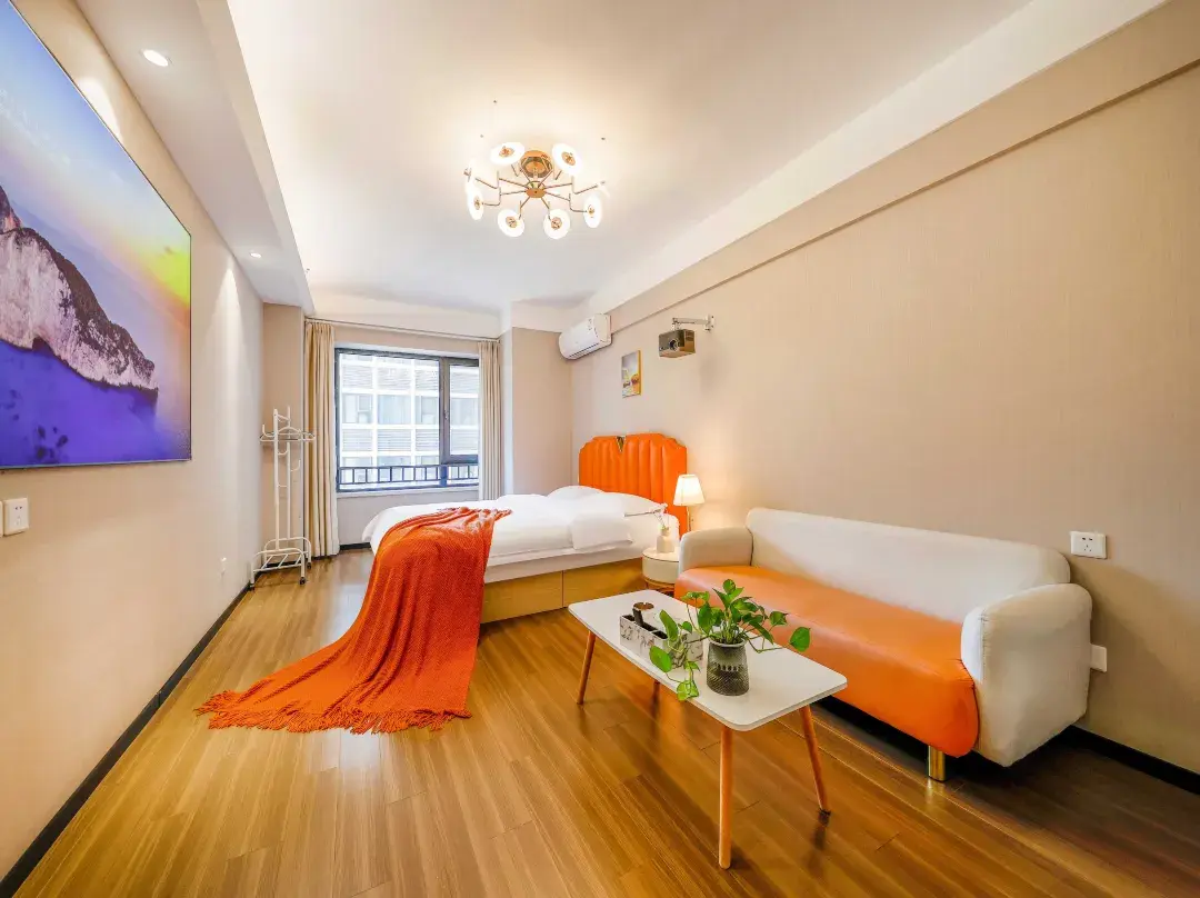 Qianman Serviced Apartment - Dalian