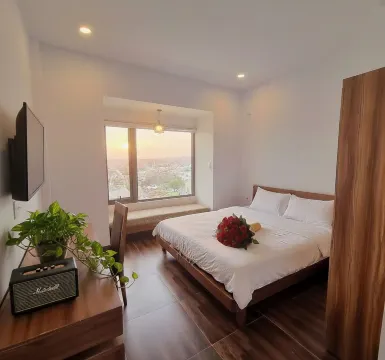 Khach San Ngan Hoa Van Hanh - 大叻市